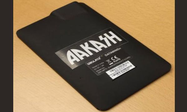 Kapil Sibal: Aakash 4 Tablet Coming in January 2014 with 4G ...