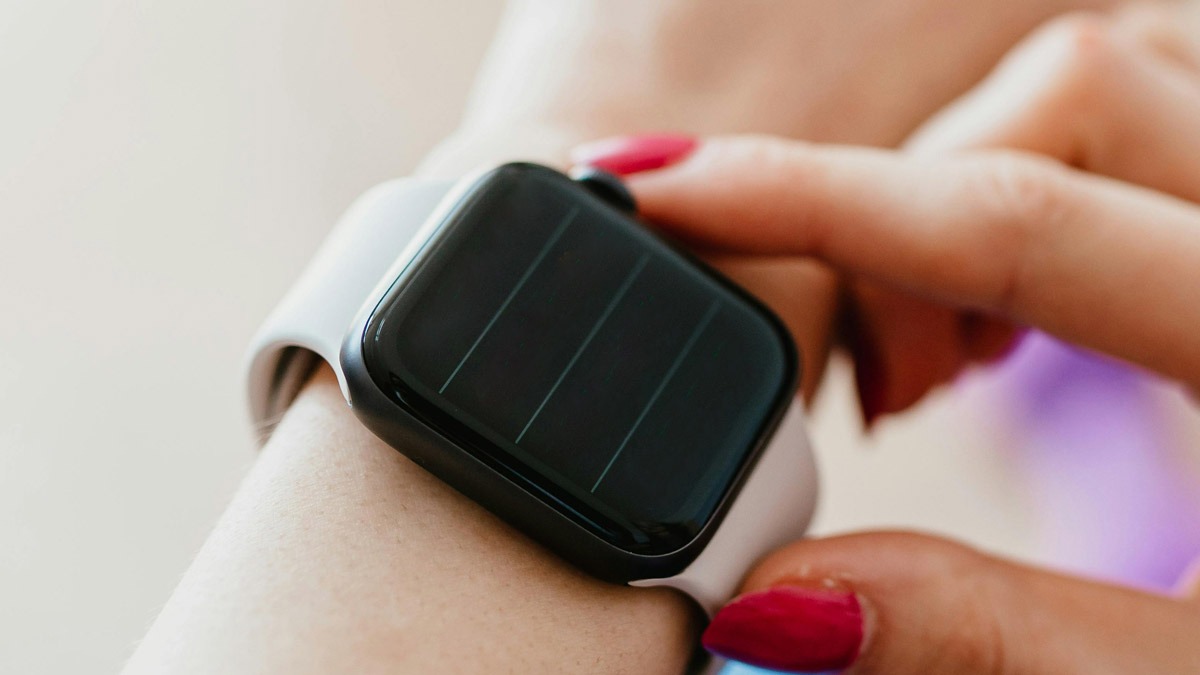 Smartwatch can detect symptoms of Parkinson's disease, a neurologist's ...