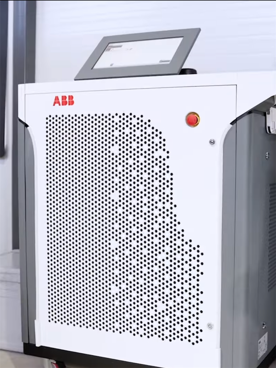 Mobile Charger By ABB For Formula E Season 9