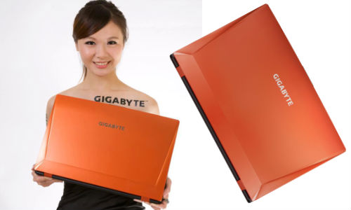 Gigabyte Launches P2742G: A 17-Inch Notebook for Gamers - Gizbot News