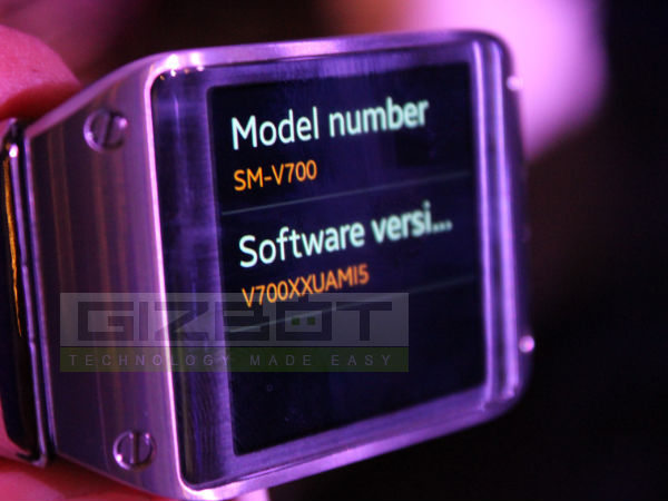 Samsung Galaxy Gear Hands On: First Look [PICTURES] - Gizbot News