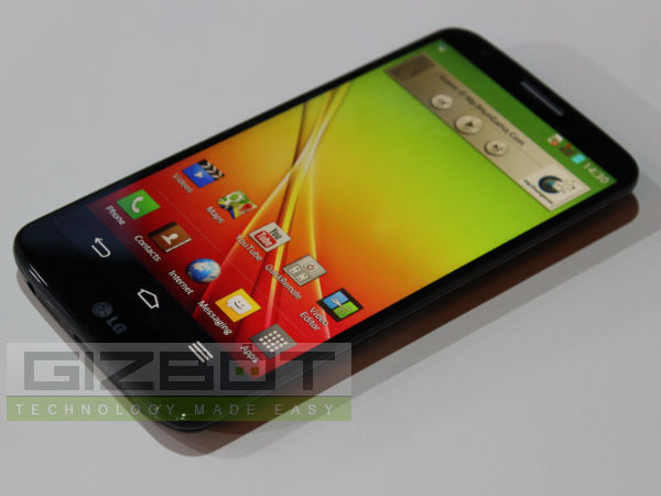 Top 15 Latest Smartphones With Best Front Camera - Gizbot News