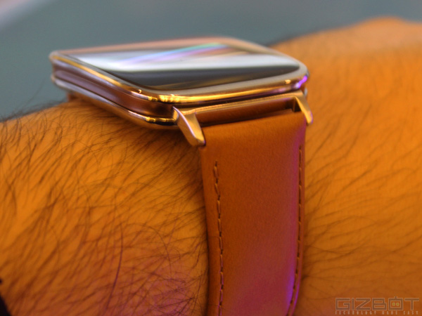 Asus ZenWatch First Look: Inquisitive Design, Yet Shallow Software ...