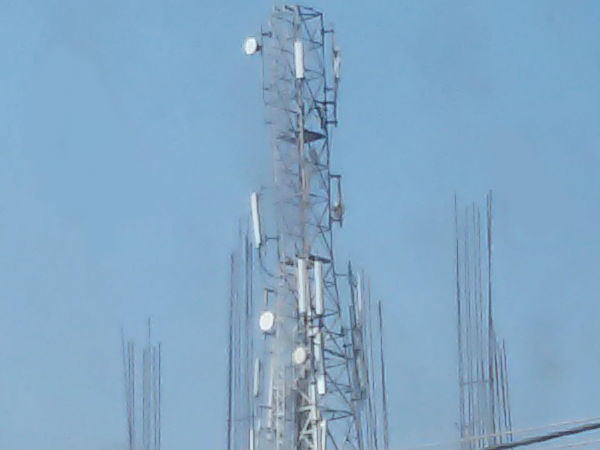 Spectrum Auction: Enters Day 2, Receives Bids in all 4 Bands - Gizbot News