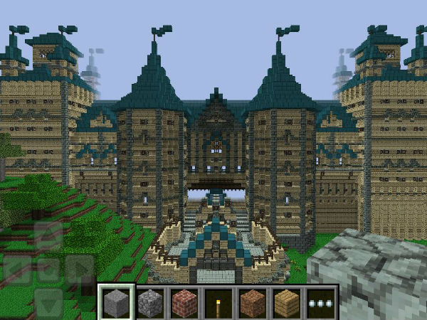 Minecraft Pocket Beta Version Released - Gizbot News