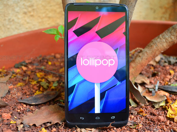 Motorola Moto Turbo Review: It’s More Than a Powerful Device - Gizbot News