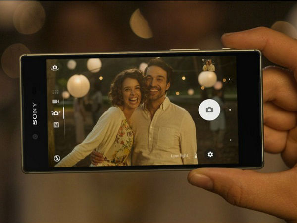 Low Light Smartphone Photography: 10 Easy Tips and Tricks for any ...