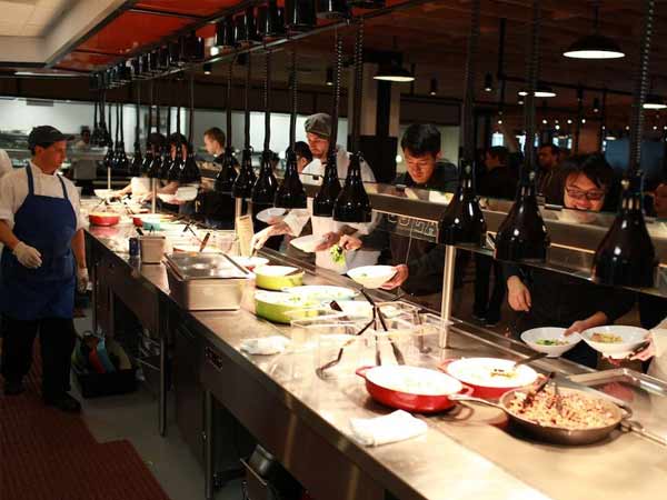 Top 6 Tech Companies And Their Awesome Cafeterias - Gizbot News