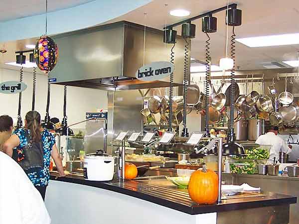 Top 6 Tech Companies And Their Awesome Cafeterias - Gizbot News