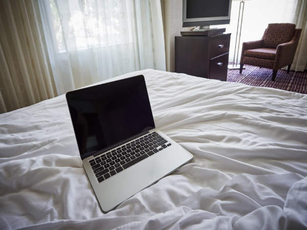 Is Your Laptop Overheating? 3 Tips to Fix it in 10 Minutes - Gizbot News
