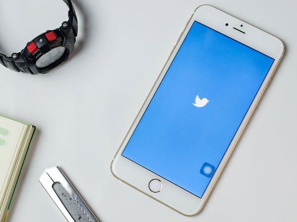 Twitter to livestream its first eSports competition - Gizbot News