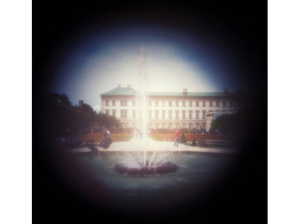 DIY: 8 Easy Tricks for Great Smartphone Photography - Gizbot News