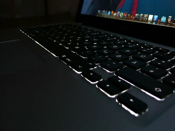 DIY: Here's How to Fix Your MacBook's Keyboard if Backlight is not ...