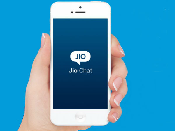 6 Key Differences Between Reliance JioChat, WhatsApp and Facebook ...