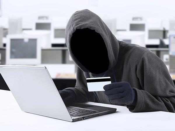 Did You Know Your Credit Card/Debit Card Can Be Hacked in Just 6 ...
