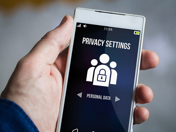 5 tips to secure your Facebook account - Gizbot News