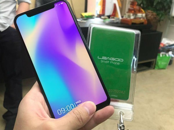 This iPhone X lookalike phone features 6GB RAM, 128GB internal storage ...