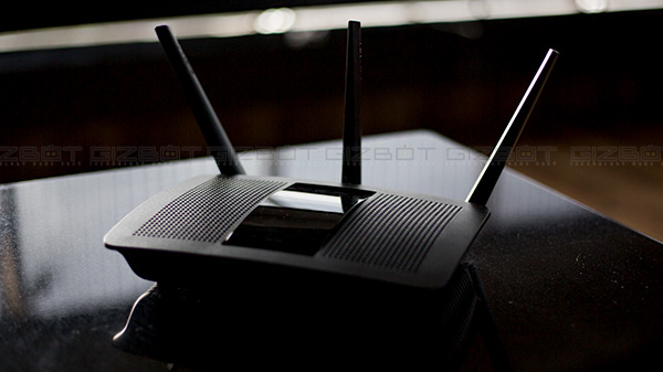 Linksys Max-Stream review: A smart router for streamers and gamers ...