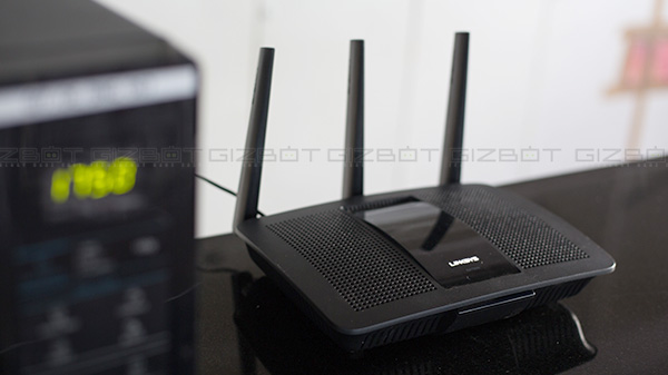 Linksys Max-Stream review: A smart router for streamers and gamers ...