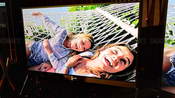 VU 100 4K LED TV first impressions - Gizbot Reviews