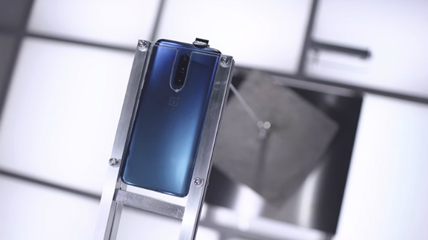 This OnePlus 7 Pro pop-up camera publicity stunt video will leave you ...