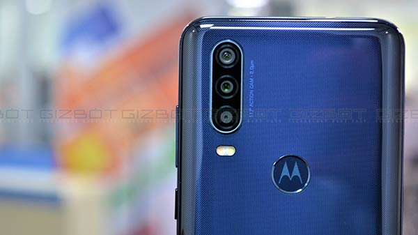 Moto One Action: The Pros, Cons, And The X Factor - Gizbot Reviews