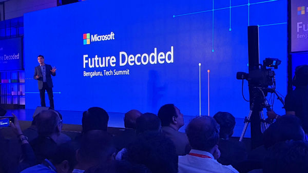 Microsoft Future Decoded Tech Summit Live Updates - Gizbot News