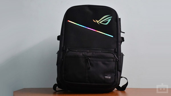 Asus ROG Ranger Bp3703 Gaming Backpack Review: Flaunt Your Passion For ...