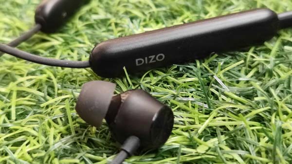 Dizo Wireless Neckband Review: Low Budget Feature-Packed Wireless ...