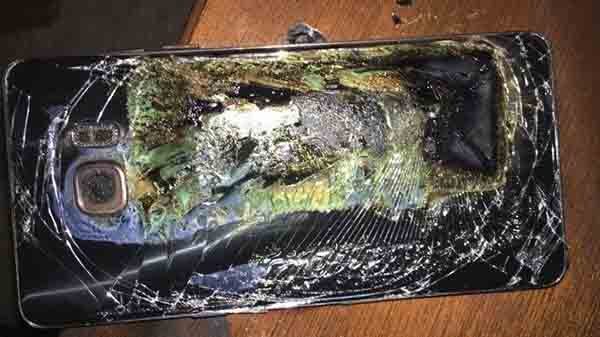 Samsung Galaxy A21 Explosion Leads Emergency Evacuation From Airplane ...