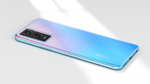 Vivo Y55 4G With 5000mAh Battery Launched: Price And Specifications ...