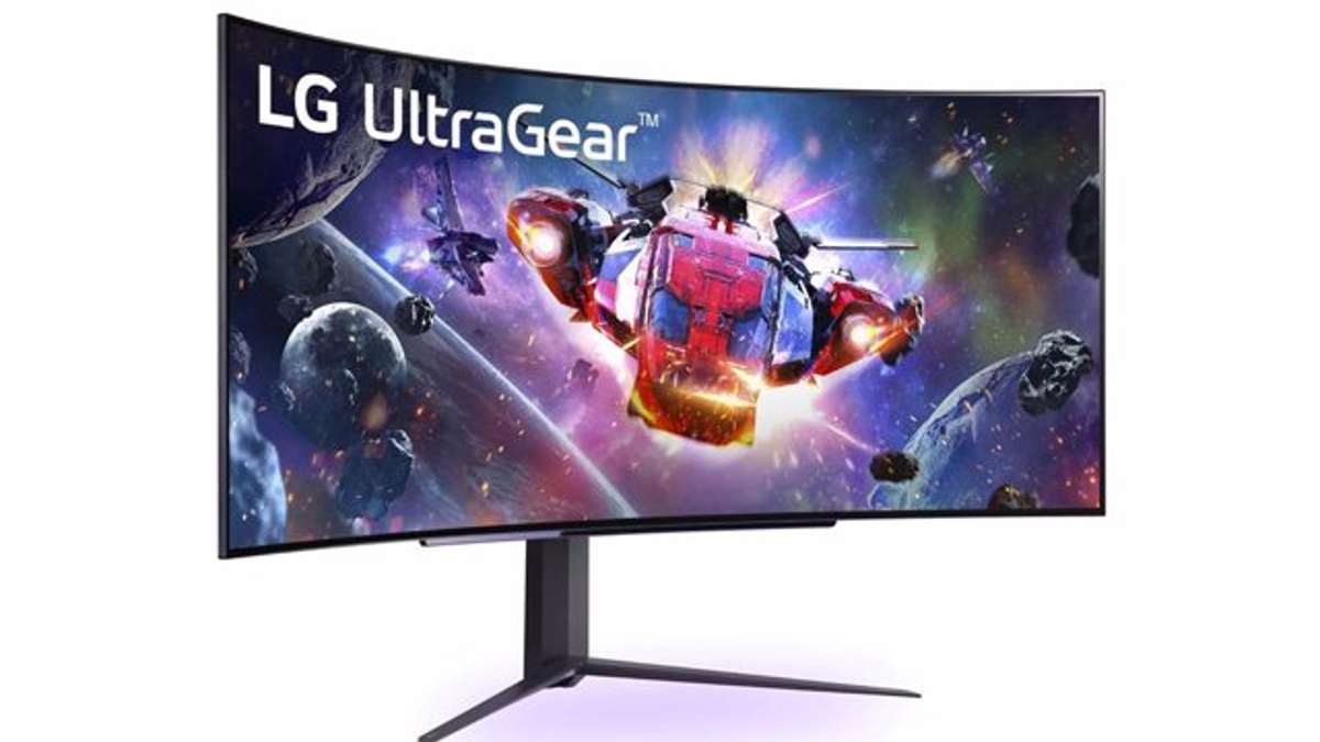 LG Unveils Its First-Ever Curved OLED Display Targeted At Gamers ...