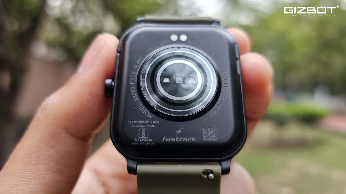Fastrack Revoltt FS1: The Perfect Entry-Level Smartwatch? - Gizbot Reviews
