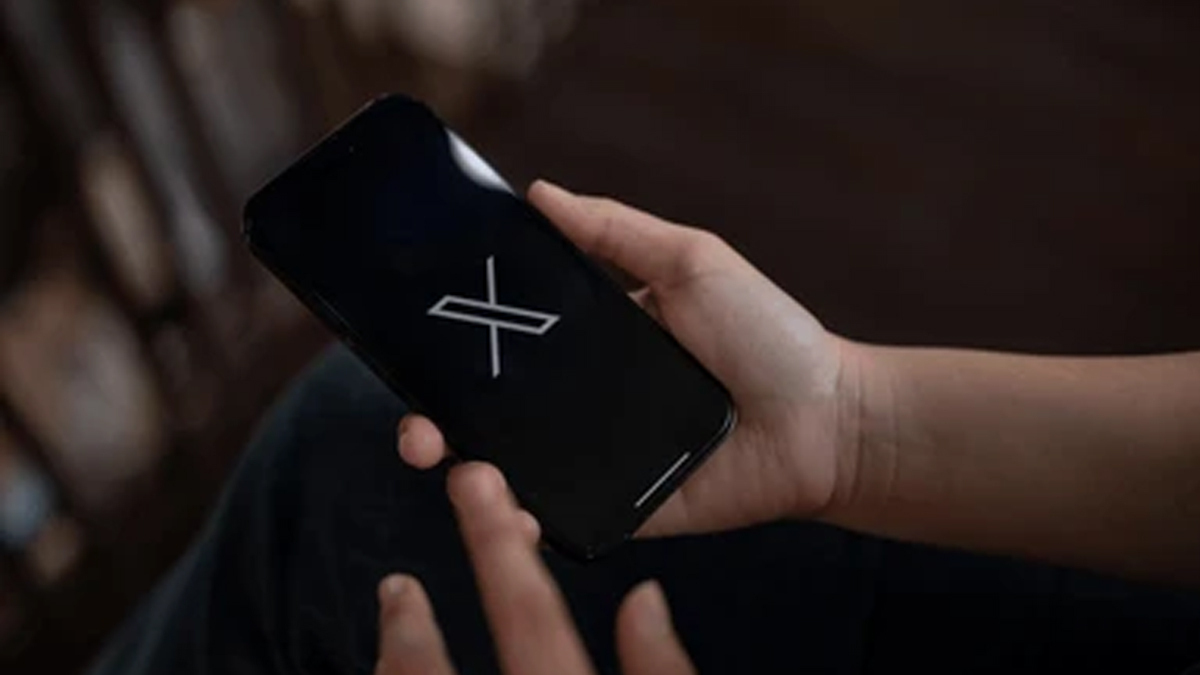 X Unveils Job Search Tool: A LinkedIn Challenger in the Making ...