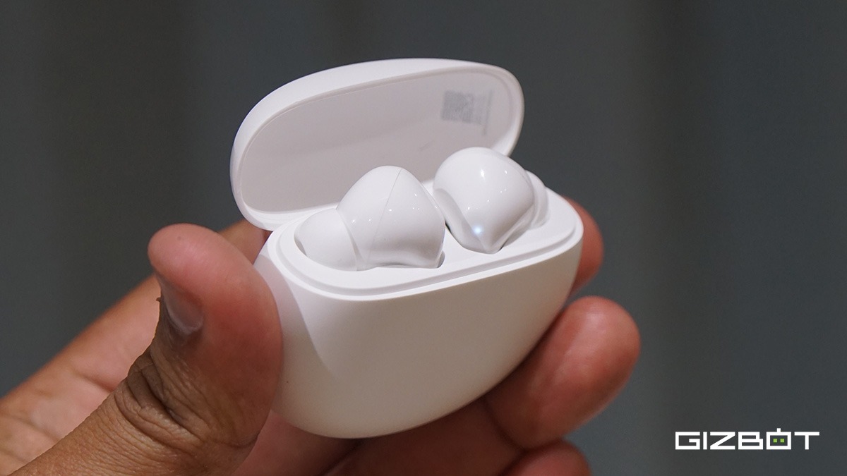 Xiaomi Robot Vacuum Cleaner S10, Handheld Garment Steamer, and Redmi ...