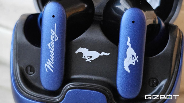 Boult Mustang Dash TWS Review: Funky and Affordable Buds With Long ...