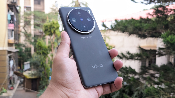 Vivo X200 Series Launch Date Confirmed: Pro Model Could Feature 200MP Periscope Camera - Gizbot News