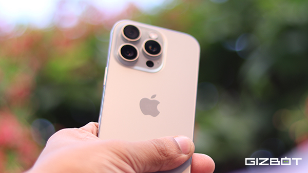 iPhone 16 Pro Review: A Refined Powerhouse with a Peek into Apple's ...