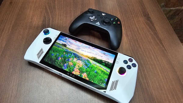 ASUS Reportedly Developing the First Xbox Handheld Gaming Console ...