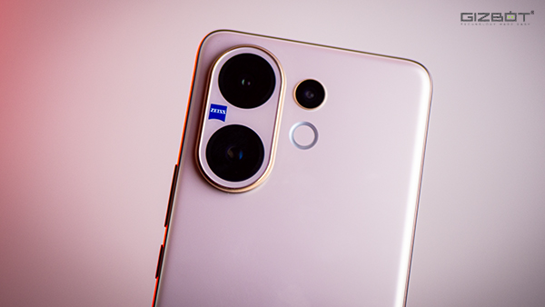 Vivo V60 Review: A Camera-First Phone That Doesn’t Forget the Basics ...