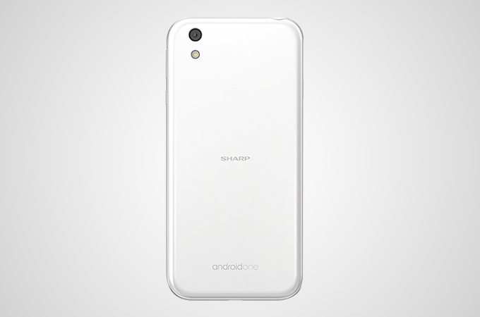 In Pics: Sharp X1 Android One - Gizbot