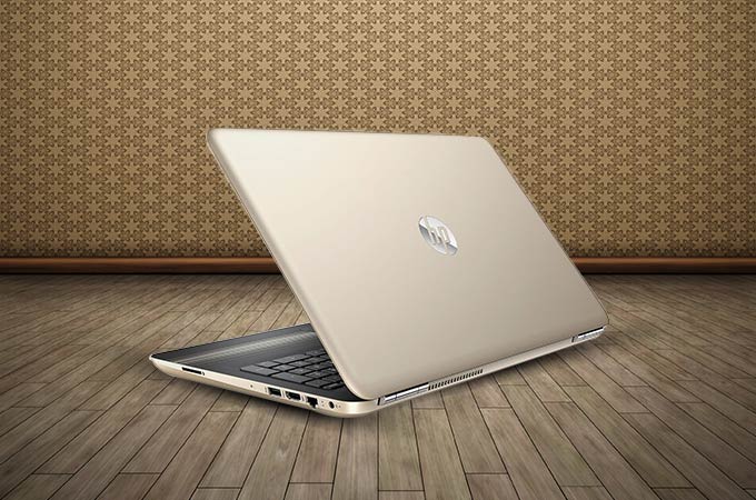 In Pics: Premium HP Pavilion 15.6 inch laptop - Gizbot