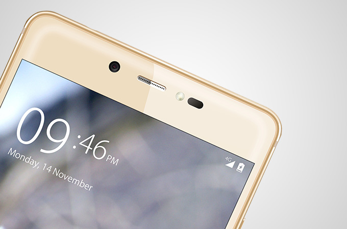 In Pics: mPhone 7Plus - Gizbot