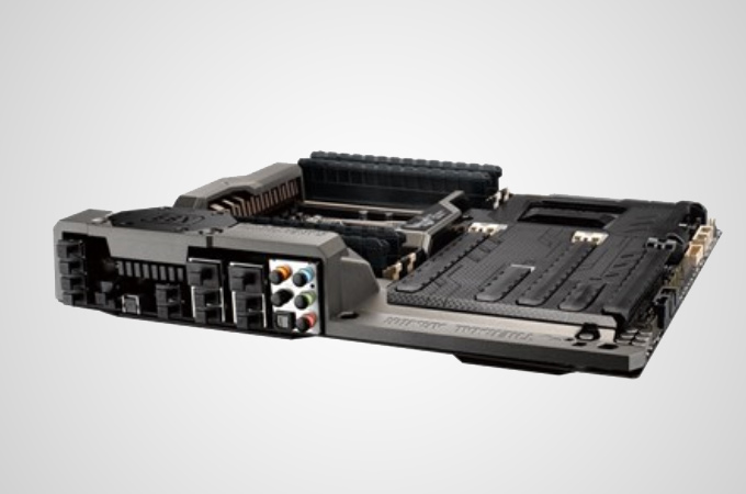 In Pics: Asus SABERTOOTH X99 - Gizbot