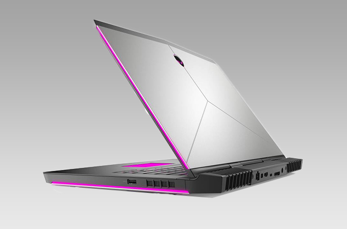 In Pics: Dell Alienware 15 (R3) - Gizbot
