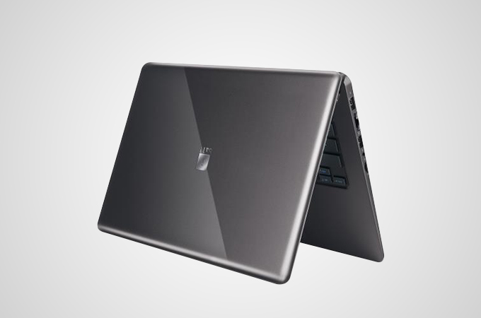 In Pics: Iball CompBook (Premio v2.0) - Gizbot