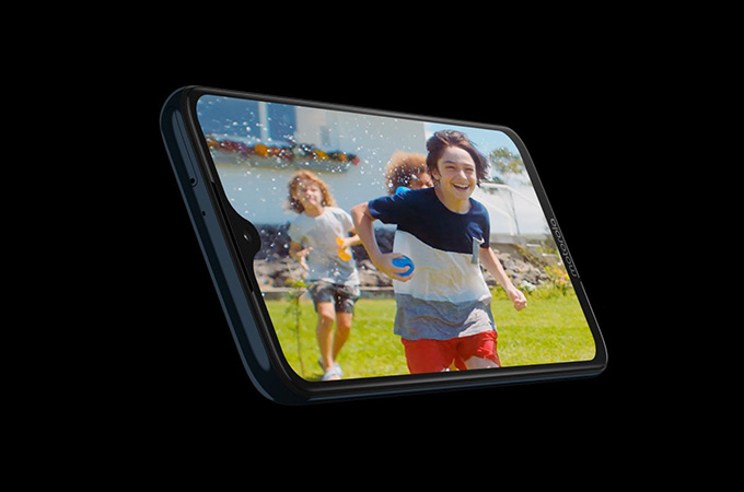 In Pics: Motorola Moto G7 Plus - Gizbot