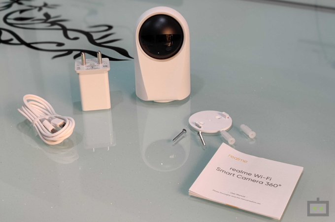 In Pics: Realme 360 Degree Smart Camera Review - Gizbot