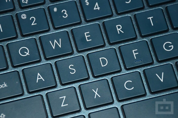 In Pics: Asus ZenBook Duo UX482 - Gizbot