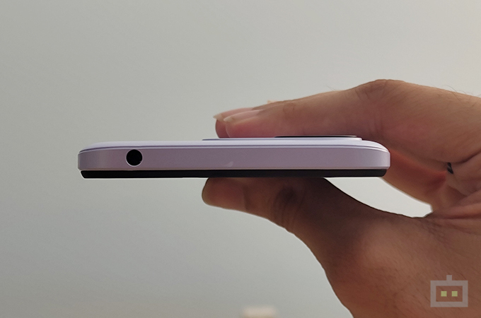 In Pics: Xiaomi Redmi 12C First Impressions - Gizbot